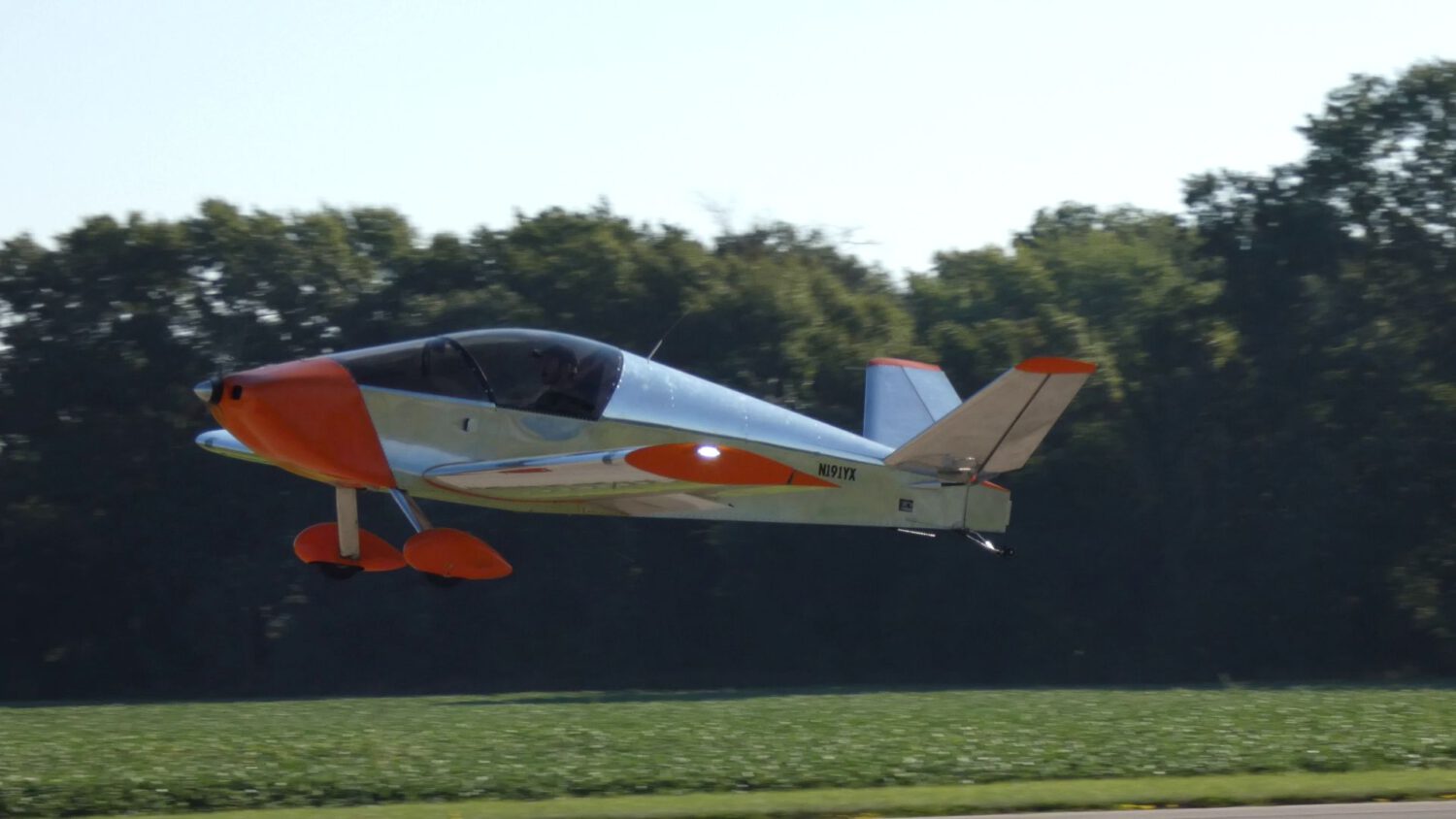 Adam first takeoff – Sonex Aircraft